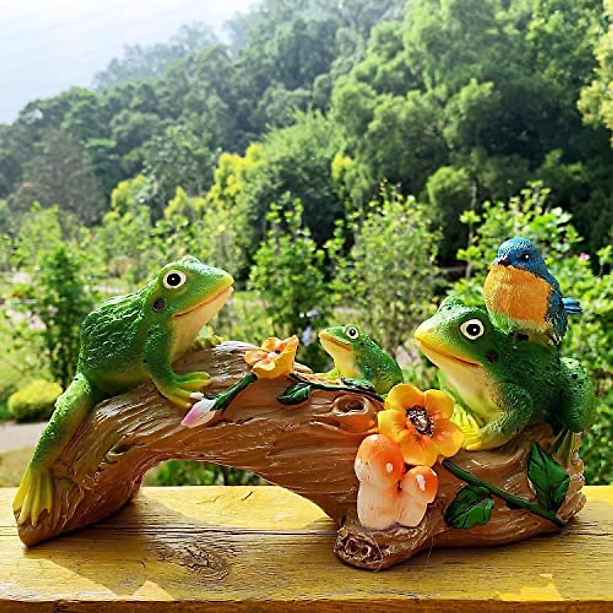 iRonrain Solar Garden Statues Frog, Outdoor Art Decor Figurine Waterproof Lights with Frogs Bird Mushroom & Flowers, Garden Sculpture Ornament for Spring Lawn Yard Thanksgiving Christmas (Frog)