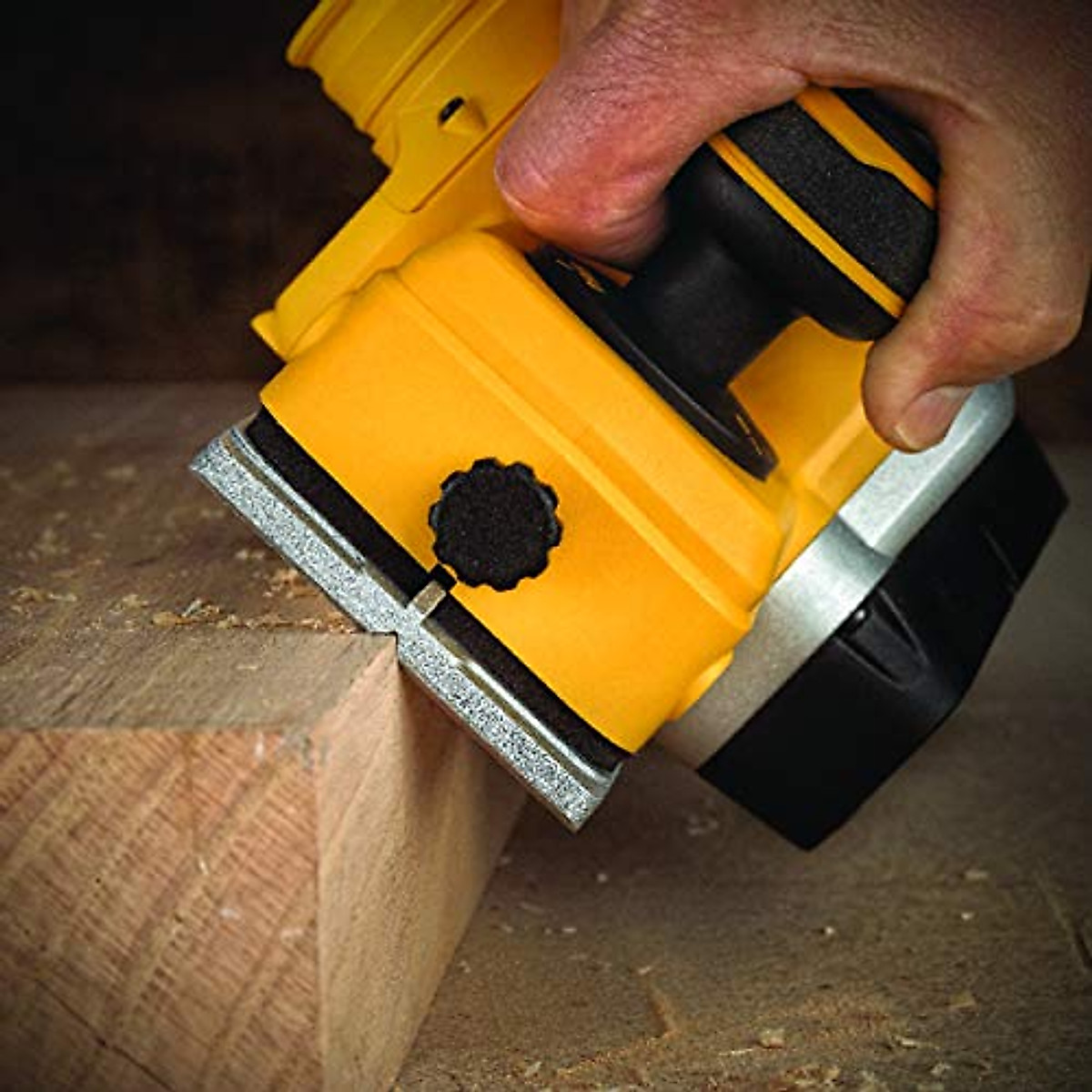 DEWALT 20V MAX Planer, 30,000 Cuts Per Minute, 2 mm Cut Depth, Brushless Motor, Bare Tool Only (DCP580B)