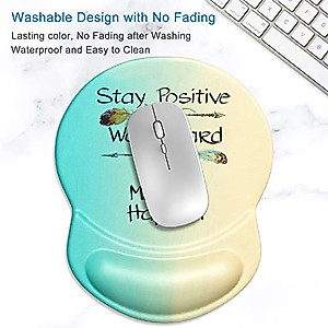 ITNRSIIET Ergonomic Mouse Pad with Gel Wrist Rest Support, Stay Positive Work Hard and Make It Happen Arrow Print Inspirational Quote Mouse Pad, Non-Slip PU Base for Computer, Laptop, Home, Office
