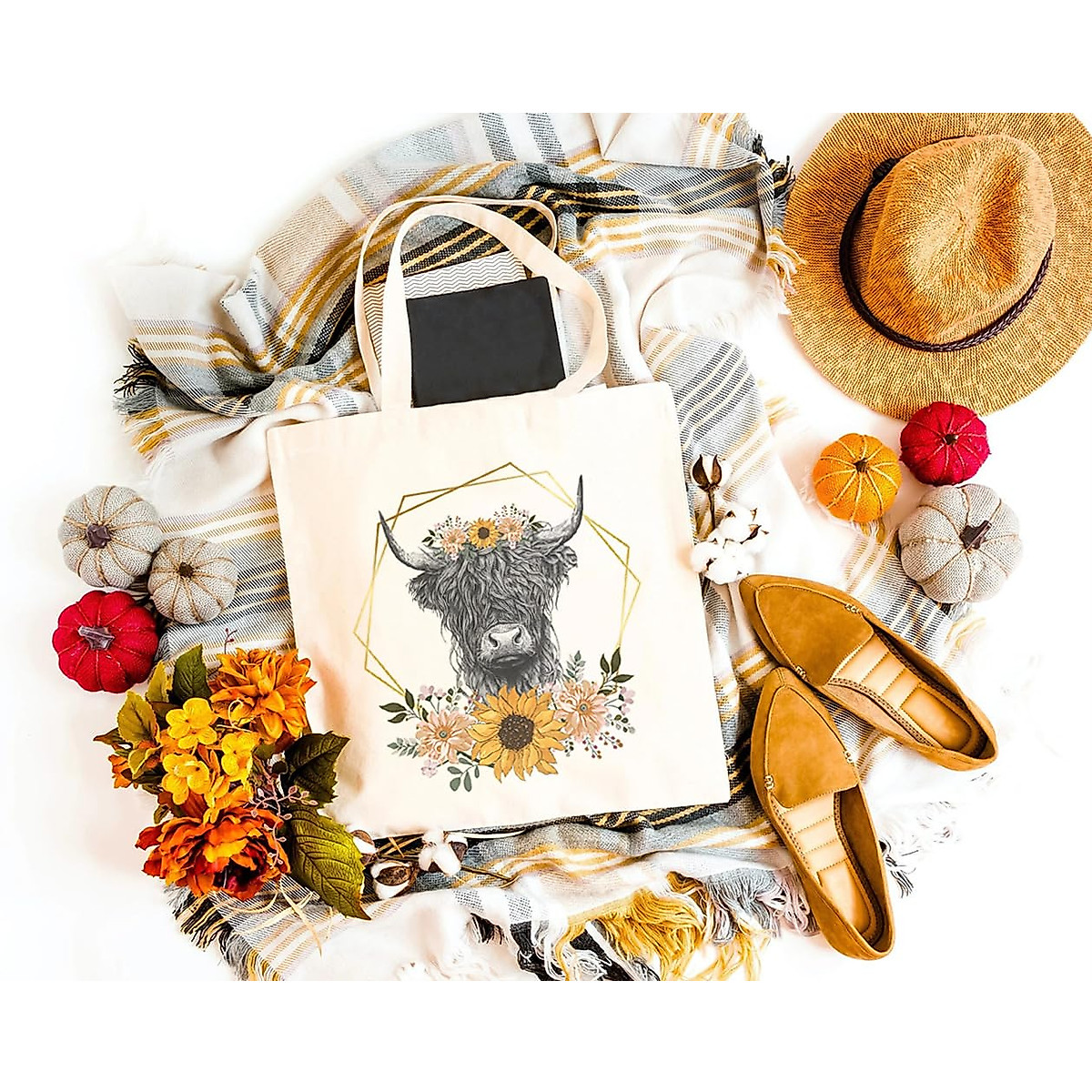 GXVUIS Highland Cow Canvas Tote Bag for Women Aesthetic Floral Reusable Grocery Shoulder Shopping Bags Gifts for Girls White