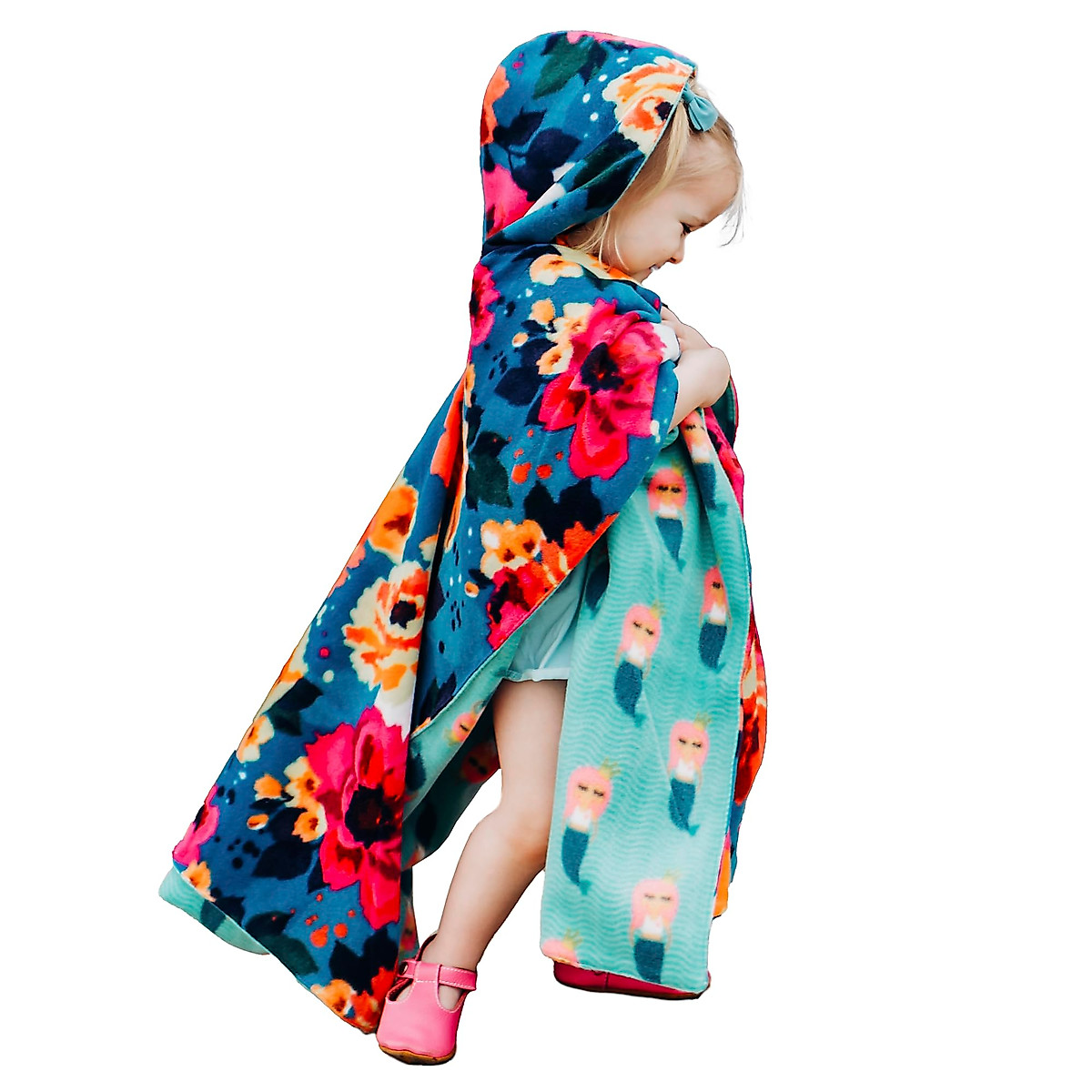 Birdy Boutique Car Seat Poncho for Kids – Safe to Use Over Seat Belts – Reversible Warm and Cozy Blanket – Easy on Easy Off and Doesn’t Impact Car Seat Performance – Mermaid Floral – One Size