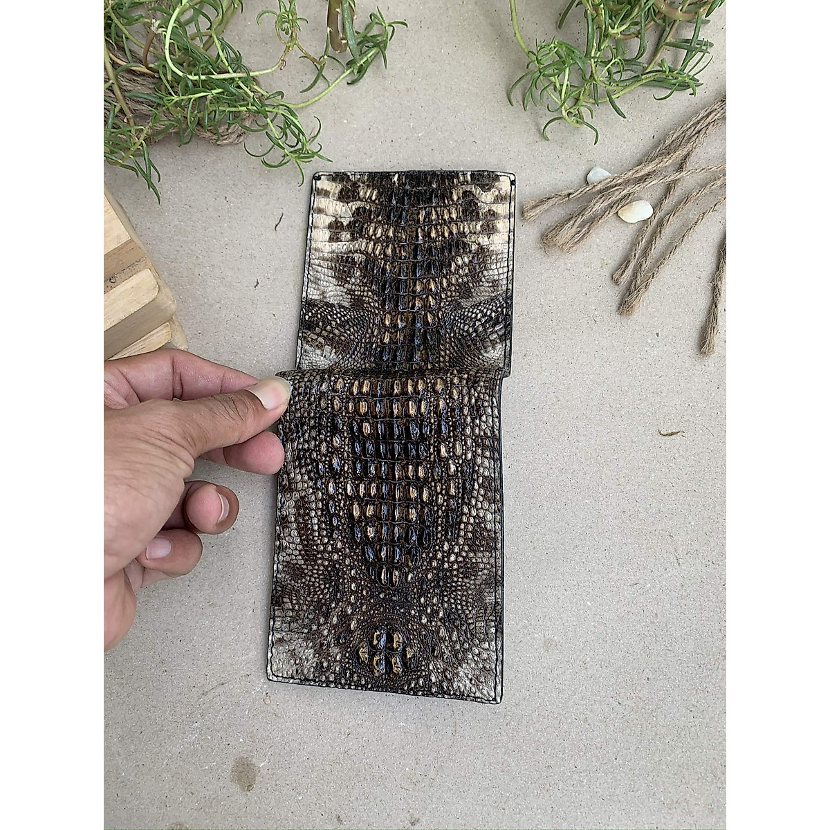 Genuine Original Crocodile Alligator Leather Skin Bifold Wallet for Men