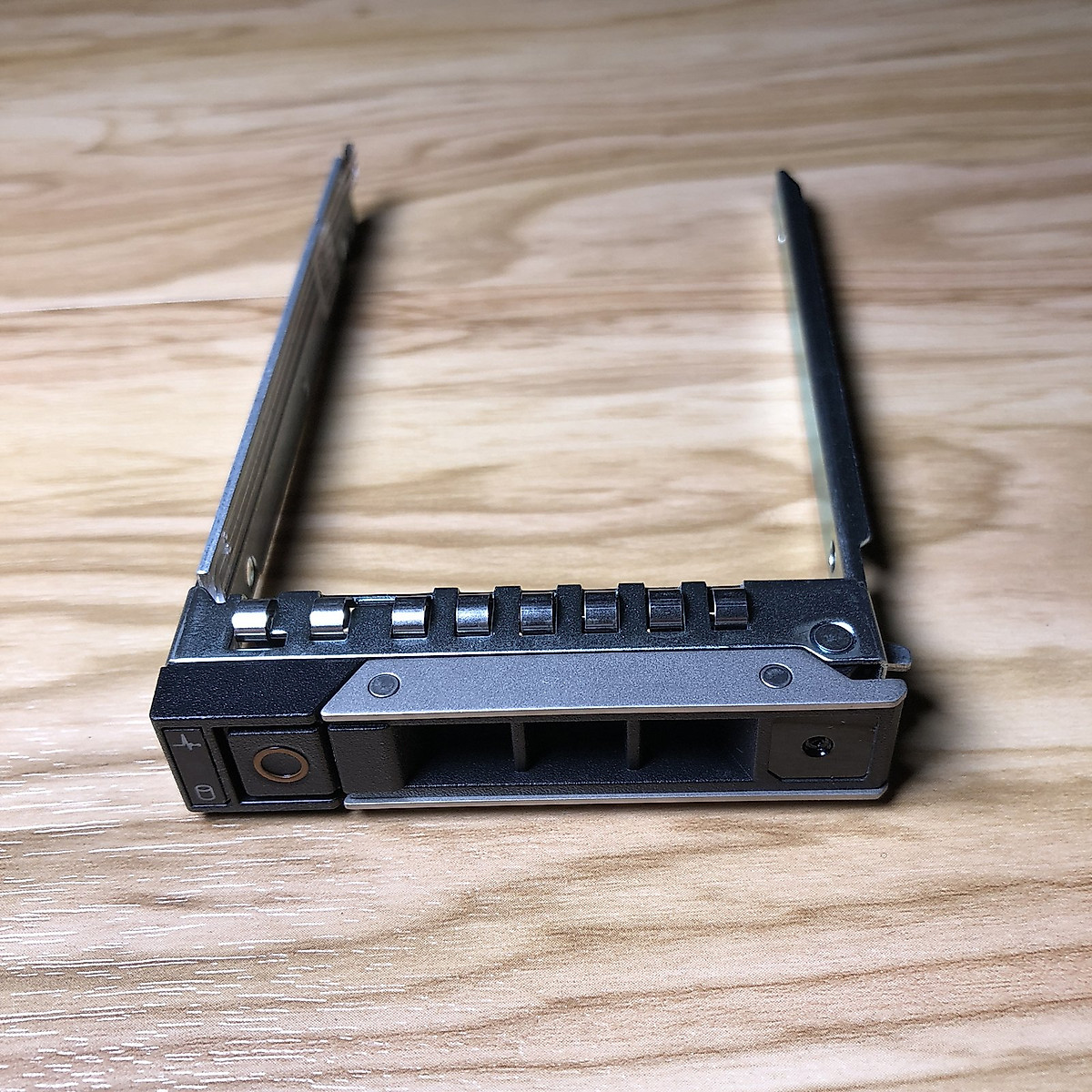 2.5" DXD9H SSD SAS SATA NVMe Hard Drive Caddy for 14th Gen R440 R640 R740 R740xd R940 R6415 R7415 R7425 Dell PowerEdge Servers Hot Swap Bracket