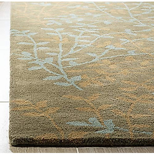 SAFAVIEH Soho Collection 7'6" x 9'6" Light Brown/Multi SOH733D Handmade Premium Wool & Viscose Area Rug
