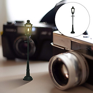 BESPORTBLE 1:12 Mini Street Light Model Dollhouse Solar Lamp Post Lights Outdoor Pathway Lantern Post Fairy Garden Decorations