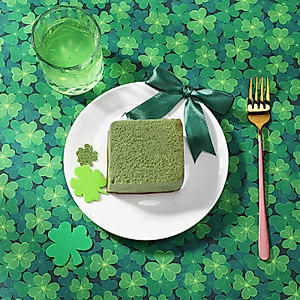 Tatuo St Patrick's Day Tablecloth Spring Rectangle Clover Tablecover Shamrock Tablecloth Green Leaves Table Runner for St Patrick's Day (Shamrock,55 x 78 Inch)