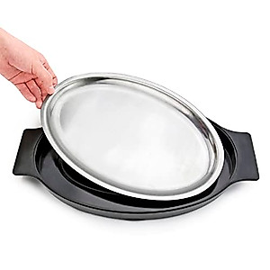 New Star Foodservice 26733 Oval Stainless Steel Sizzling Platter with Insulated Holder, 11.63" x 8", Black