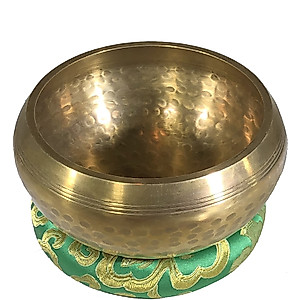 5 Gold Tibetan Meditation Yoga Singing Bowl Set (Large) ~Live Fully Now ~ Tuned to B ~ Hand Hammered Antique healing bowl design ~Wood Striker ~ Himalayan bowl for Meditation, hand yoga, and Chakra