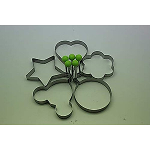 Sailing Thicken Stainless Steel Fried Egg Ring Mold/Pancake Ring Mold with Egg Strainer & Oil Brush - Set of 5