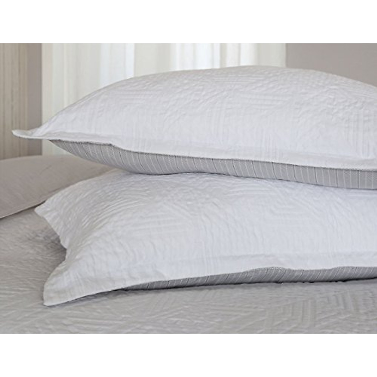 meadow park Matelasse Duvet Cover Set, 100% Cotton, Pre-Washed, Soft & Cozy, Woven Jacquard Textured, Modern Geo Design Bedding Set, King, White