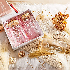 Mumufy 4 Pack Gift for Women Cute Glass Cups,aesthetic Iced Coffee Cup 16 oz Glass with Bamboo Lid and Straw Flower Coffee Mugs Birthday Gift for Friend Sister Her Bridesmaid Stuff Christmas(Clear)