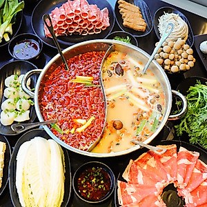 Hemoton Hot Pot with Divider Dual Sided Chinese Shabu Shabu Pot Stainless Steel Two-Flavor Pot Stockpot Pots for Induction Cooktop Gas Stove Silver 32cm