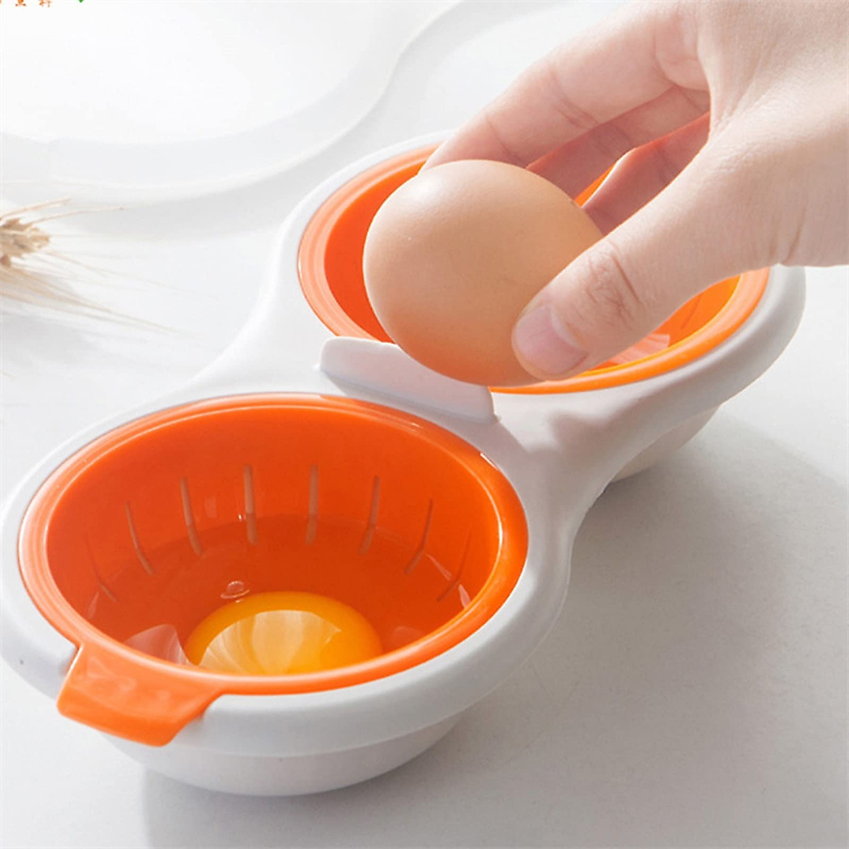 ARTIOMO Double Egg Poacher for Microwave,2 Cavity Edible Silicone Drain Egg Boiler Set, Non Stick Egg Cooker Poached Egg Steamer, Home Kit blue，green，orange