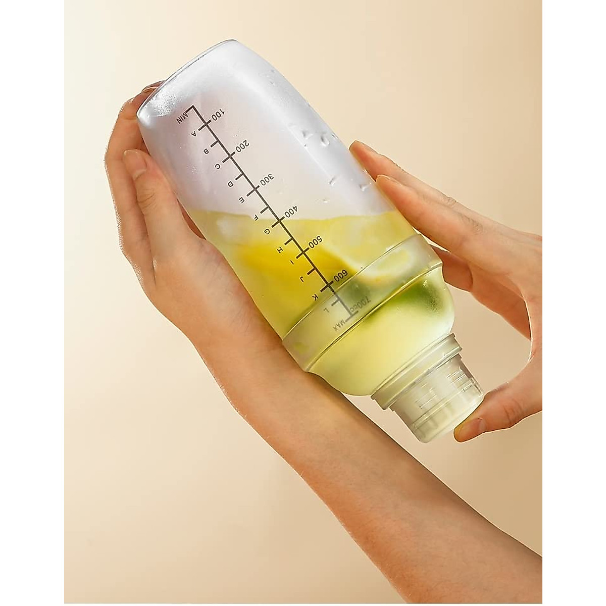 4 Pcs 700CC/24Oz Plastic Cocktail Shaker Drink Mixer Hand Shaker Cup with Scales Transparent(4, 700cc)