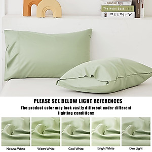 TELUS Green Pillow Cases Standard Size 2 Pack, Bamboo Rayon Cooling Pillowcases with Envelope Closure, Cool Breathable Pillow Cover for Hot Sleepers & Night Sweats, 20x26 inch