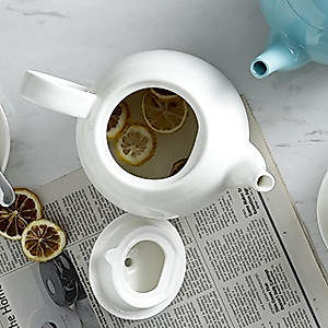 Sweese 220.101 Porcelain Teapot, 40 Ounce Tea Pot - Large Enough for 5 Cups, White