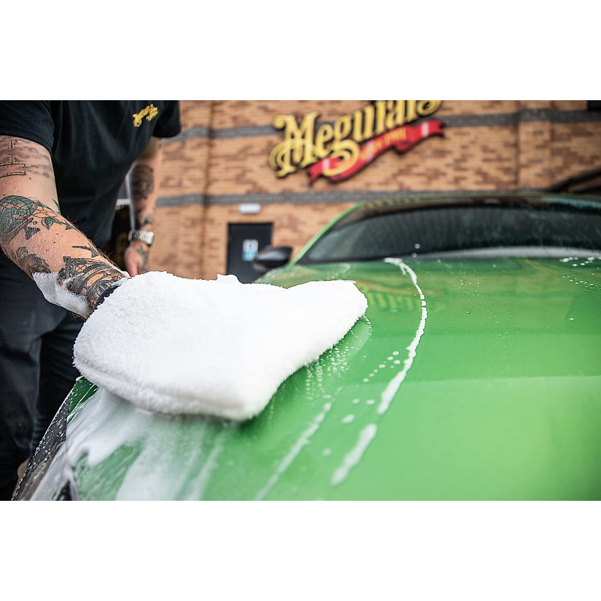 Meguiar's X3002 Microfiber Wash Mitt, Super-Thick Reusable Wash Mitt for Ultimate Finish