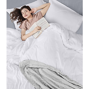 Utopia Bedding Duvet Cover Twin Size Set - 1 Duvet Cover with 1 Pillow Sham - 2 Pieces Comforter Cover with Zipper Closure - Soft Brushed Microfiber, 68 X 90 Inches (Twin/Twin XL, White)