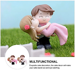 NUOBESTY Cake Ornament Wedding, Groom and Bride Couple Figures Resin Decoration for Wedding Engagement Bridal Shower Ornament 2pcs Wedding Decor