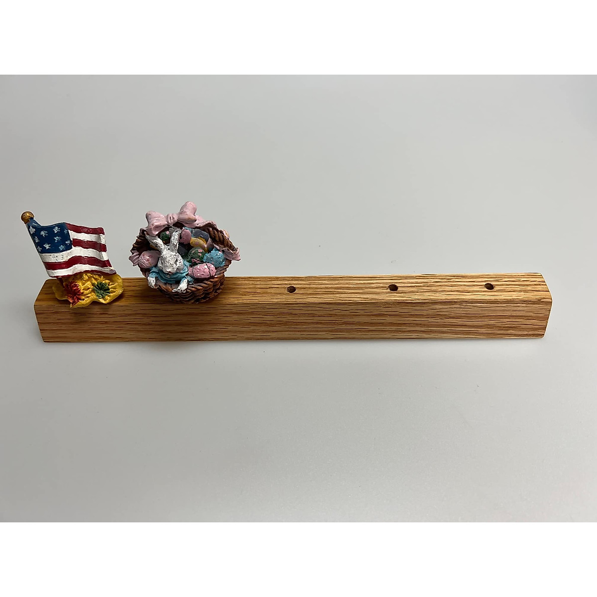 Crazy Chef Toppers Decorative Paper Towel Holder - Interchangeable Holiday Kitchen Decor - 6 Hand Painted Seasonal Decor Tops, Wooden Paper Towel Holder Stand, and Top Holder