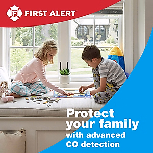 FIRST ALERT Dual-Power Plug-In Carbon Monoxide Detector with Battery Backup and Digital Display, CO615 , White, Pack of 3