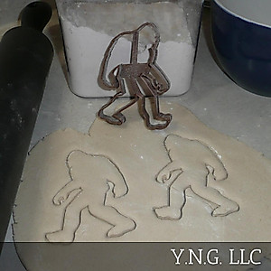 SASQUATCH OUTLINE BIG FOOT SIGHTING BIGFOOT MONSTER COOKIE CUTTER USA MADE PR2322