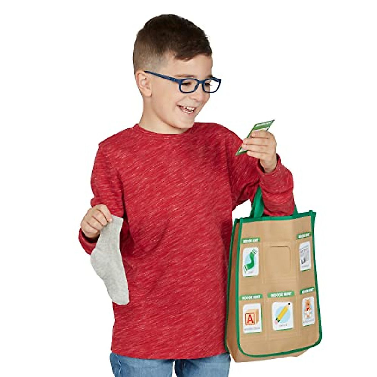 Melissa & Doug Let’s Explore Indoor/Outdoor Scavenger Hunt Play Set – 80 Double-Sided Cards - Activities For Kids, Seek And Find Games, Nature Game Kids Ages 4+