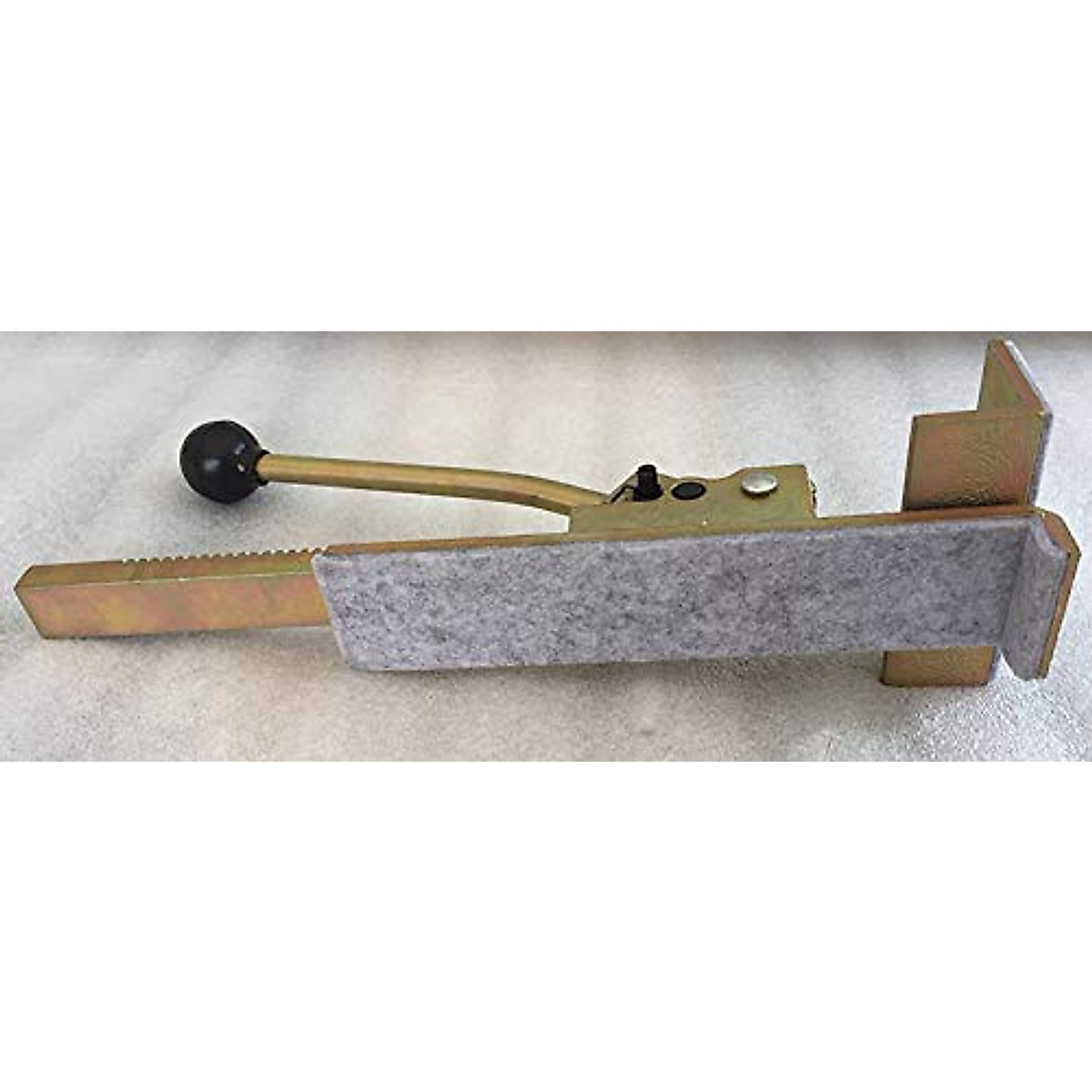 PMD Products Padded Flooring Jack for Installing, Straightening Laminate or Hardwood Wood Tile Floor Boards