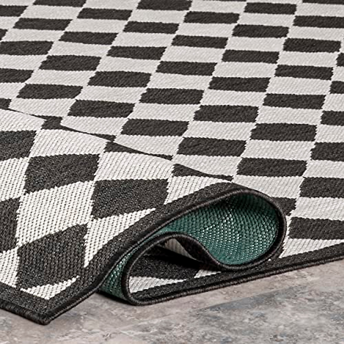 nuLOOM Valery Checkered Indoor/Outdoor Area Rug, 5' x 8', Black and White
