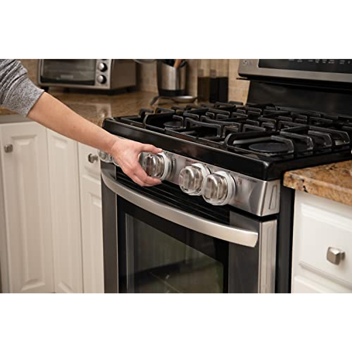 Safety 1st Room Solutions: No-Tools Baby Proof Deluxe Kitchen Safety Kit - Includes Outlet Plugs, Stove Knob Covers, Cabinet, Drawer, Door locks, and More