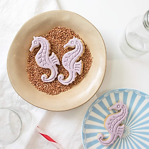 Seahorse cookie cutter, 1 piece - Bakerlogy
