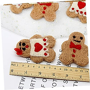 Amosfun 5pcs Wool Felt Gingerbread Man Pendant Chrismas Decor Hanging Gingerbread for Christmas Gingerbread Man Decorations House Decorations for Home Hanging Ornament Wreath Manual