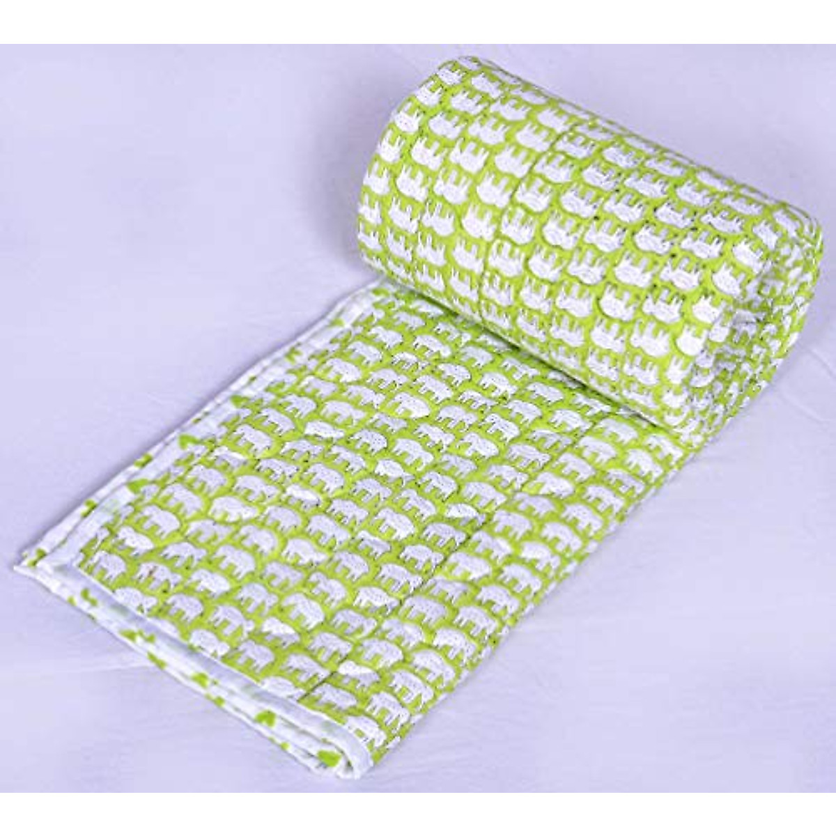 SHIRANYA Unisex Blanket - Animal Print Cotton Baby Quilt Soft Cot Comforter Crib Blanket for All Seasons - Parrot Green - 40"x50"