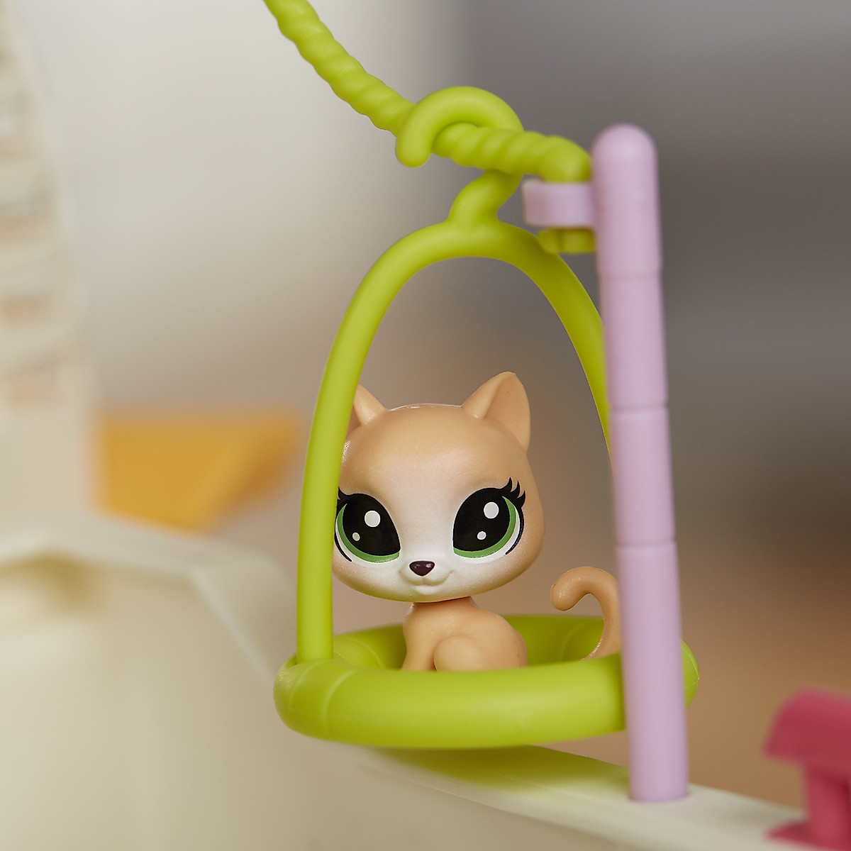 Littlest Pet Shop Cruise Ship Set