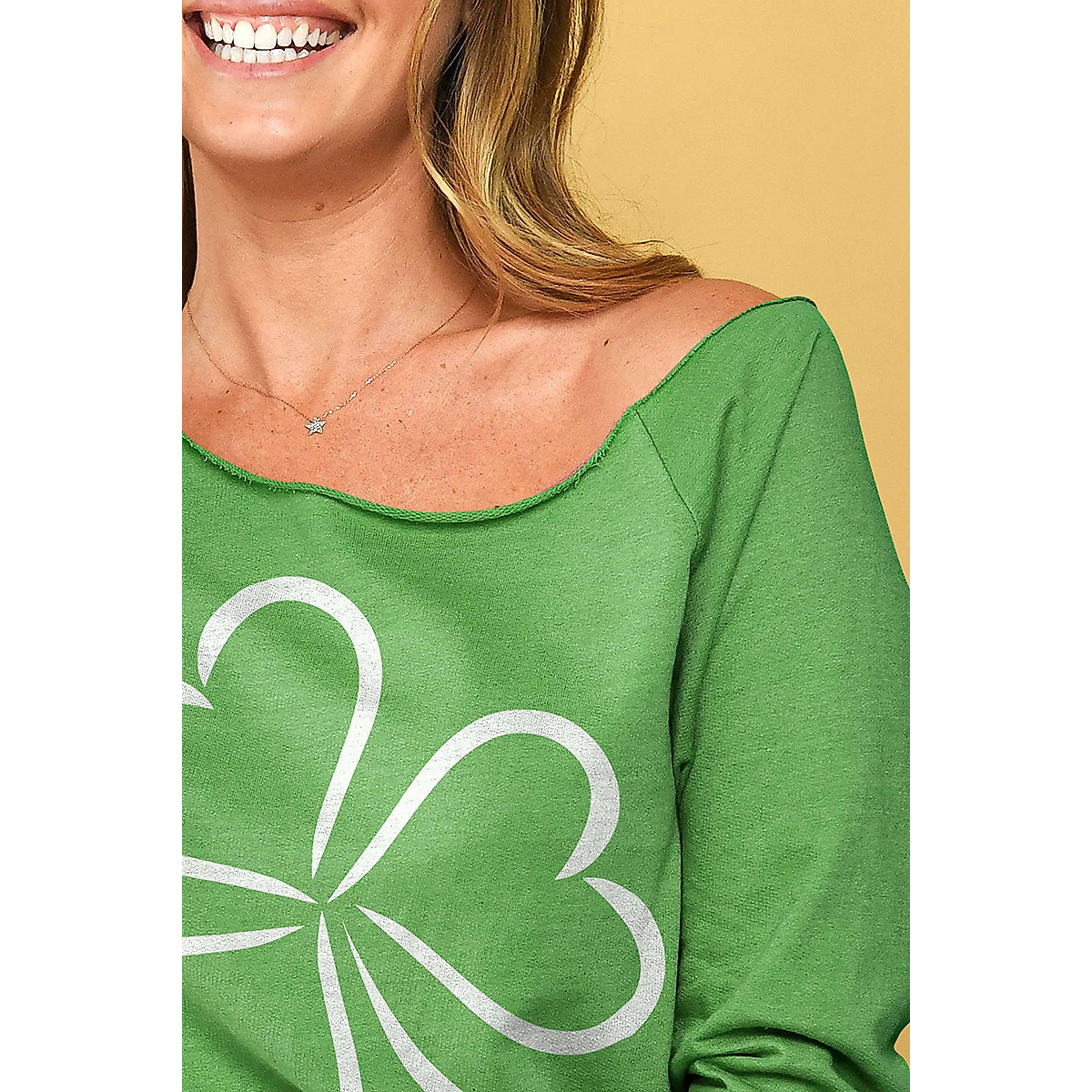 Thread Tank Simply Shamrock St Patricks Day Women's Fashion Slouchy 3/4 Sleeves Raglan Sweatshirt Evergreen X-Large