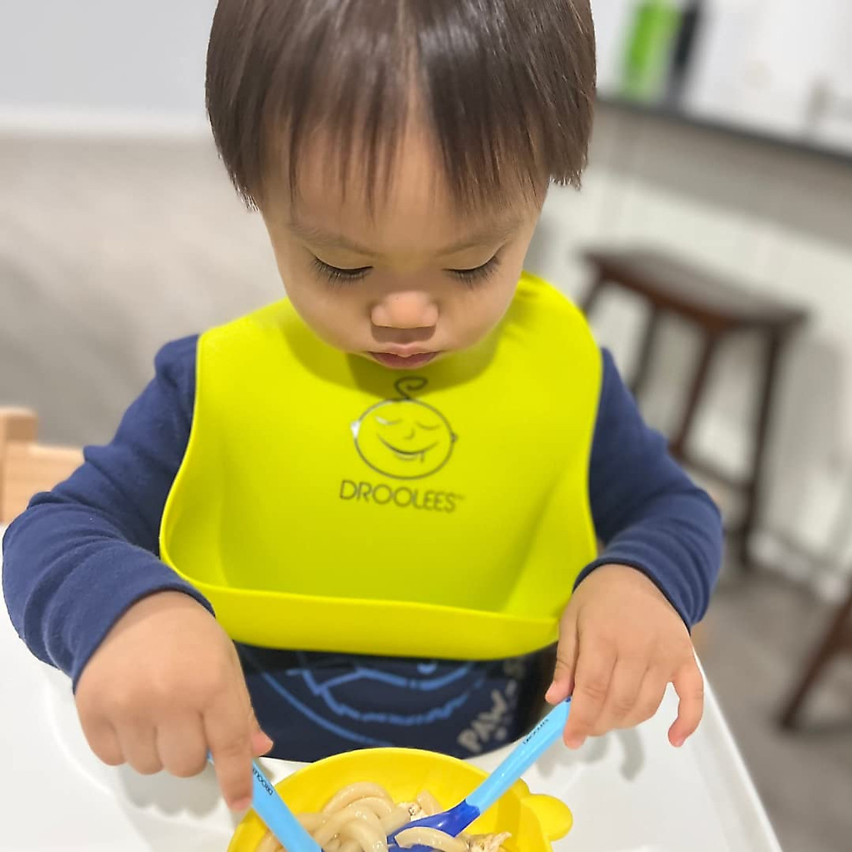 Droolees Premium Waterproof, Widemouth, Soft Silicone Feeding Bibs, Unisex, Washable, Includes Bonus Item, Rolls up for Travel, 2 Pack