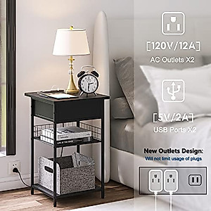 Nightstand with USB Ports and Outlets, Bedside End Table with Storage Shelf Bed Couch Sofa Side Table with Charging Station Rustic Accent Table Small Wood Night Stands for Bedroom, Living Room, Black