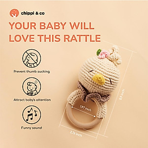 Chippi & Co Wooden Crochet Baby Rattle, Crochet Toys Stuffed Animals Easter Gifts for Kids, Newborn Toys, Unique Easter Basket Stuffers, Basket Filler, Cute Baby Shower Decor (Dora The Chicken)