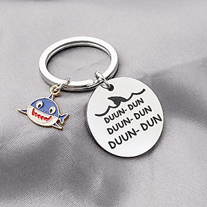 TIIMG Shark Jewelry Shark Keychain Charm Shark Gifts for Shark Lovers Cool Animal Gift (DUUN DUN)