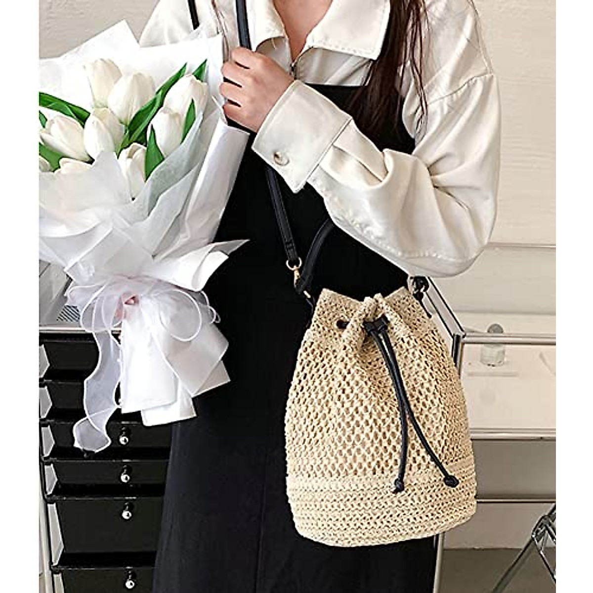 Obosoyo Women Straw Bucket Bags Drawstring Beach Bag Handwoven Crochet Tassel Purse Bohemian Shoulder Handbag