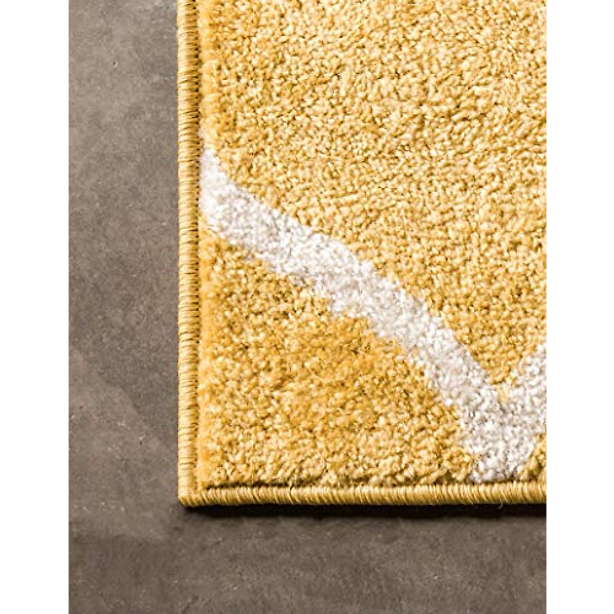 Unique Loom Trellis Frieze Collection Area Rug - Rounded (4' 1" x 6' 1", Yellow/ Ivory)