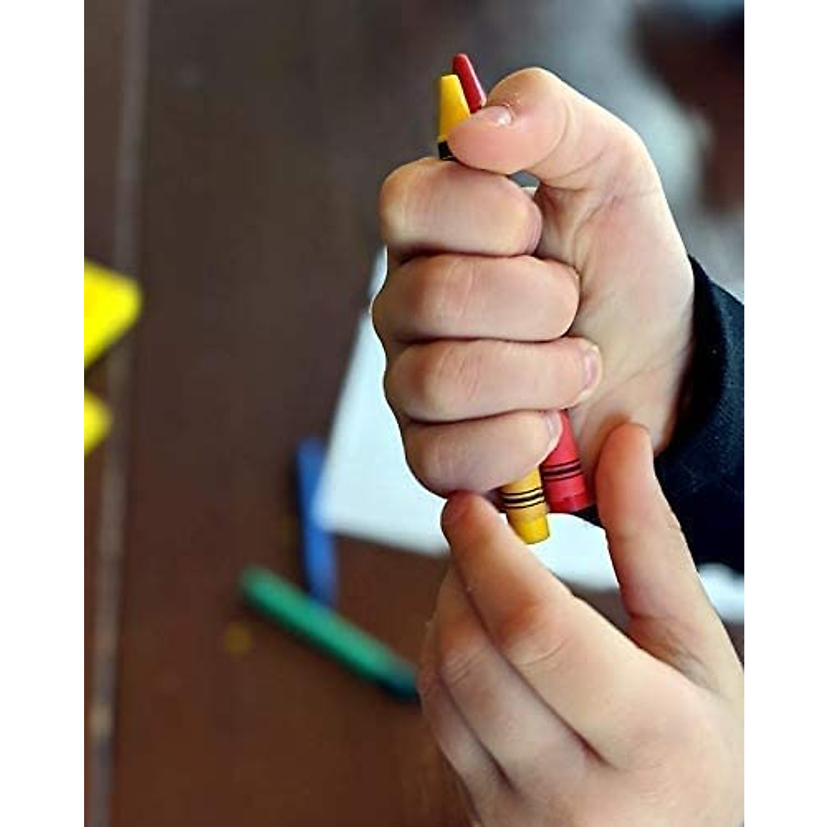 CrayonKing 25 Sets of 4-Packs in Cello (100 total bulk Crayons) Restaurants, Party Favors, Birthdays, School Teachers & Kids Coloring Non-Toxic Crayons