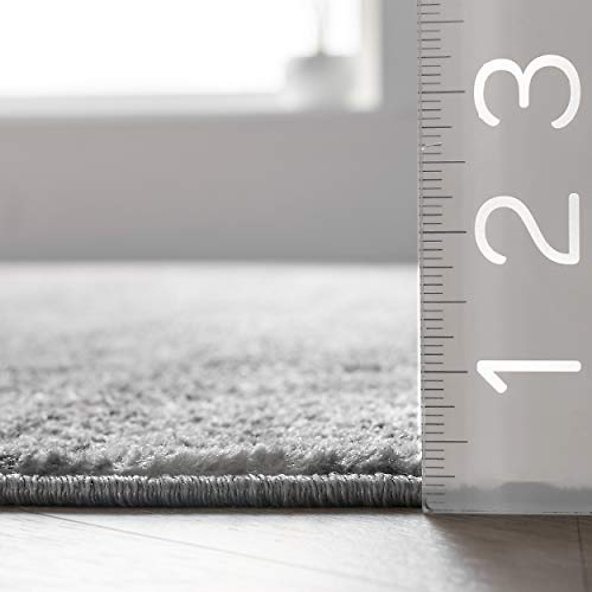 nuLOOM Deedra Modern Abstract Area Rug