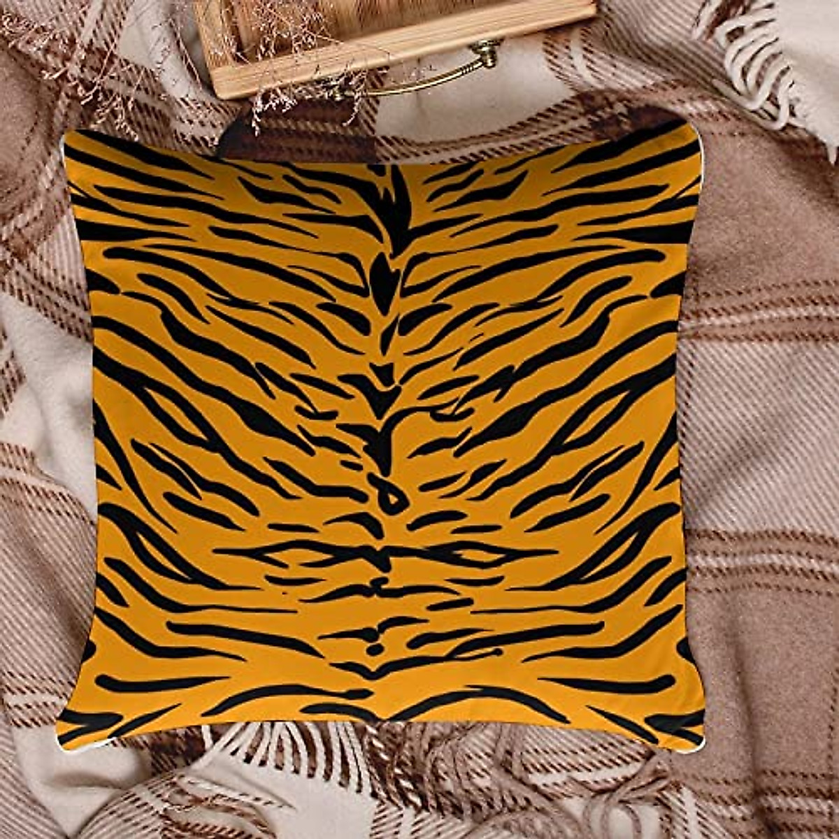 Tiger Skin Pattern Fleece Blanket Throw Cushion Travel Packable Plush Blankets for Office Bed Sofa Couch Camping 60x70 Inches