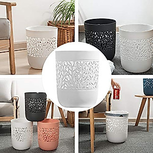 YARNOW Bathroom Trash Can Round Plastic Small Trash Can Wastebasket Garbage Storage Bin for Office Bathrooms Powder Rooms Kitchens Supplies 16L