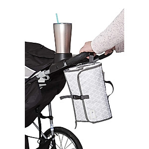 Portable Diaper Changing Kit w/ 2 Pads by BabyJoppa