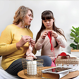 Leopacat Wooden Yarn Bowl, Storage Bowl with Carved Holes Drills Crocheting Knitting Holder Gift Bowls for DIY Crochet Supplies Handmade Round Woven Mum Wife Granny Enthusiasts Elegant Decoration