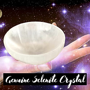 Worldly Finds Selenite Crystal Smudge Bowl, Polished Thickly Hand-Carved, Moroccan Crystal Holder to Charge, Cleanse Crystals, Charging, Smudging Bowl, Spiritual Gifts, Wicca Supplies (4" Large)