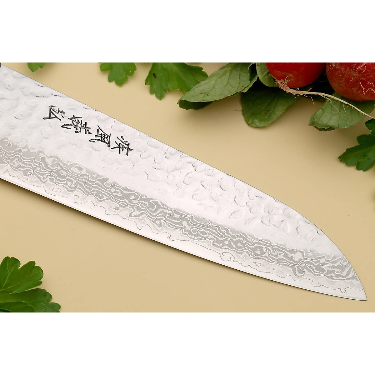 Yoshihiro VG-10 16 Layer Hammered Damascus Stainless Steel Santoku Chefs Knife (7'' (180mm))