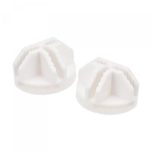 uxcell Plastic Wire Cube Connectors, 38x23mm Grid Buckle Clip for Storage Shelving Cabinet Organizer, White, 20Pcs